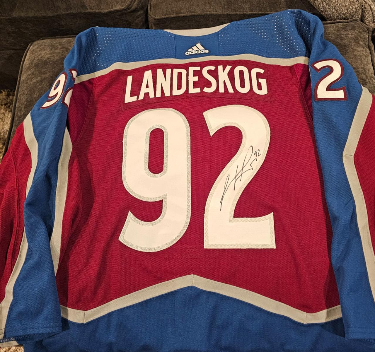 Gabrial Landeskog Autographed Jersey | Powered by Givergy