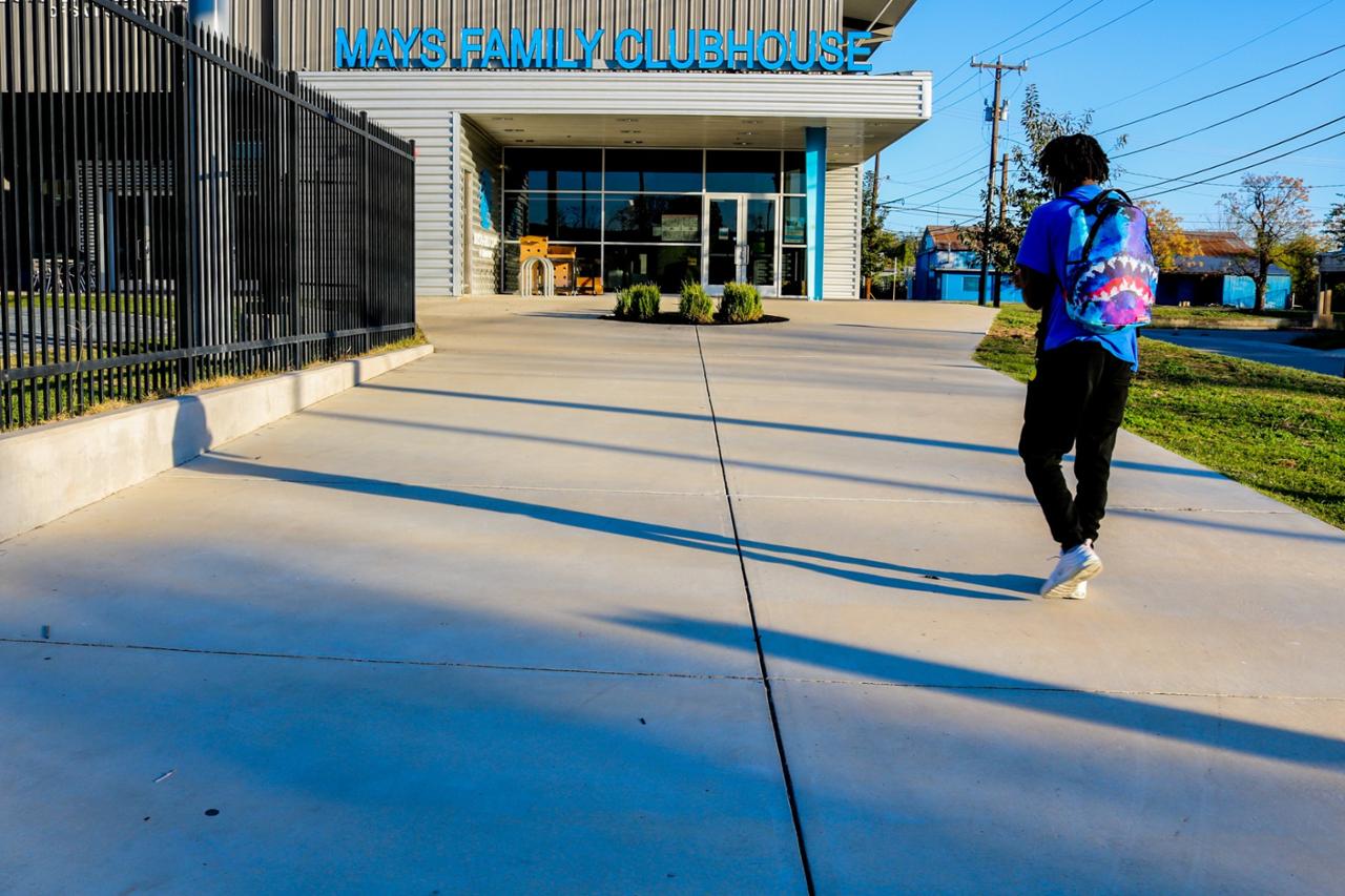 Invest in Great Futures | Powered by Givergy