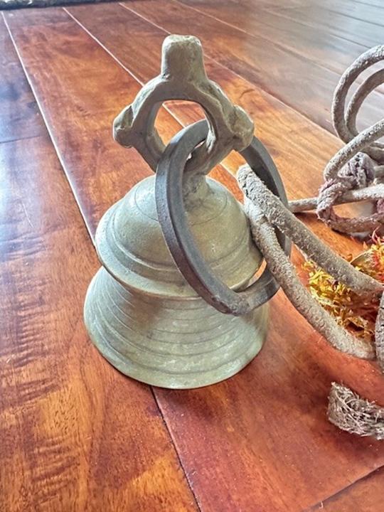 Manu's Bell | Powered by Givergy