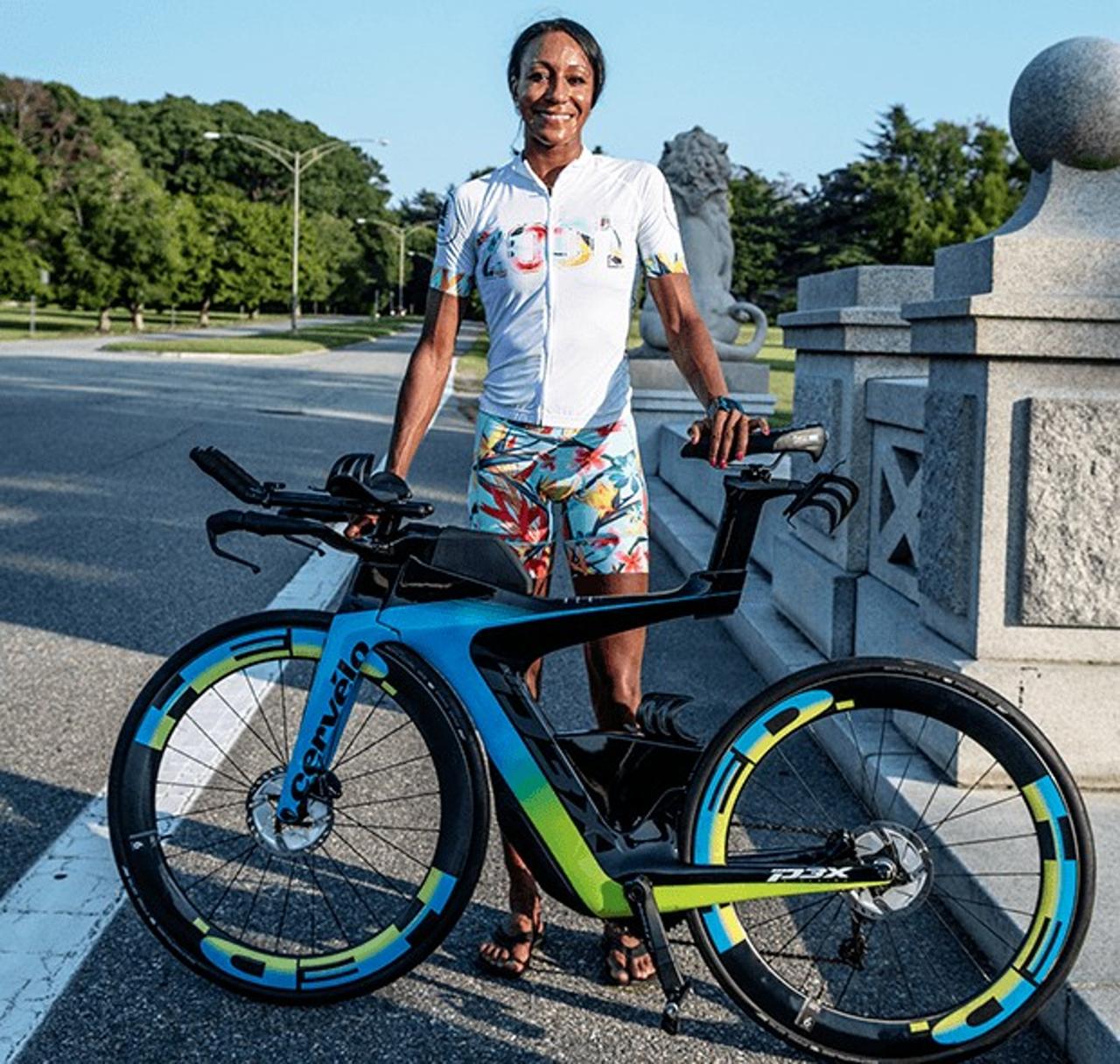 Pro Triathlete, Sika Henry's Cervelo P3X Bike | Powered by Givergy