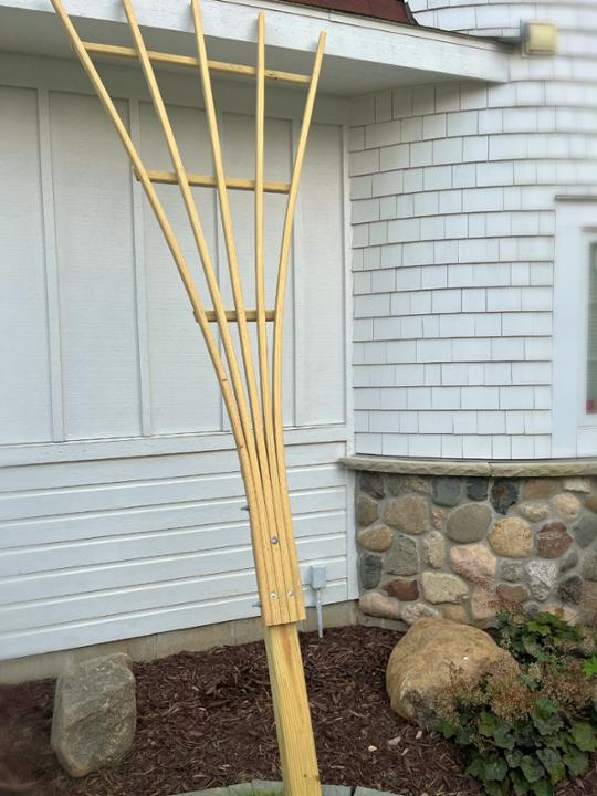 Custom Wood Fan Trellis | Powered by Givergy
